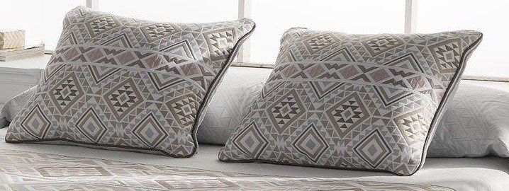 Poszewka żakardowa JVR Tejidos Dion Oro Poduszka dekoracyjna - sklep internetowy podpierzyna.com